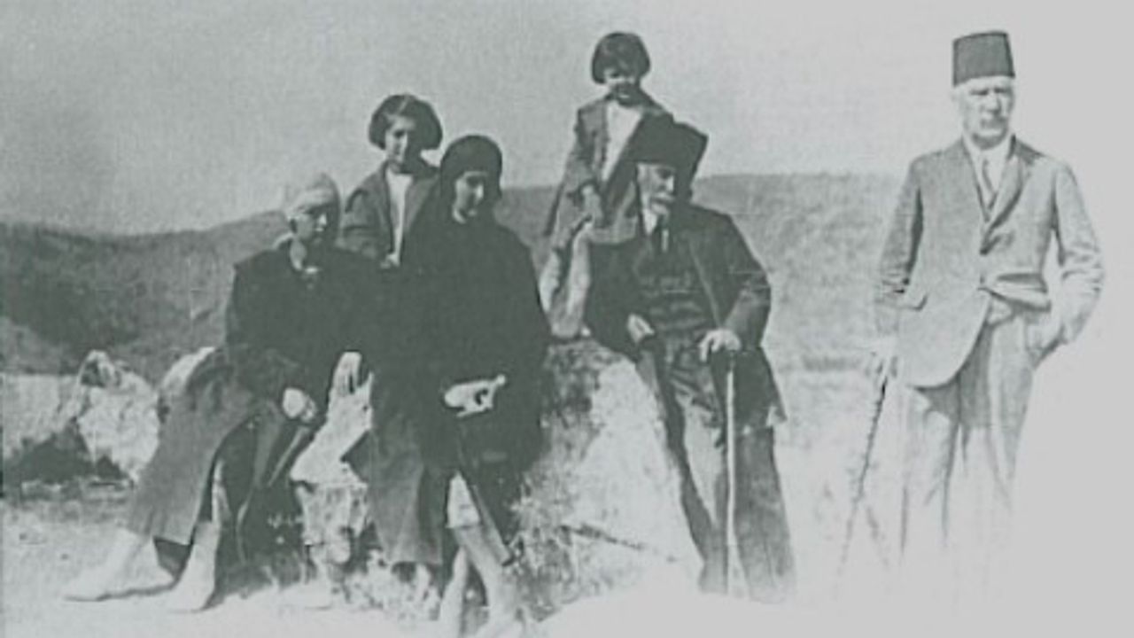 Batı'yı deşifre eden bir isim: Halil Halid Bey - Dünya Bizim Kültür Portalı